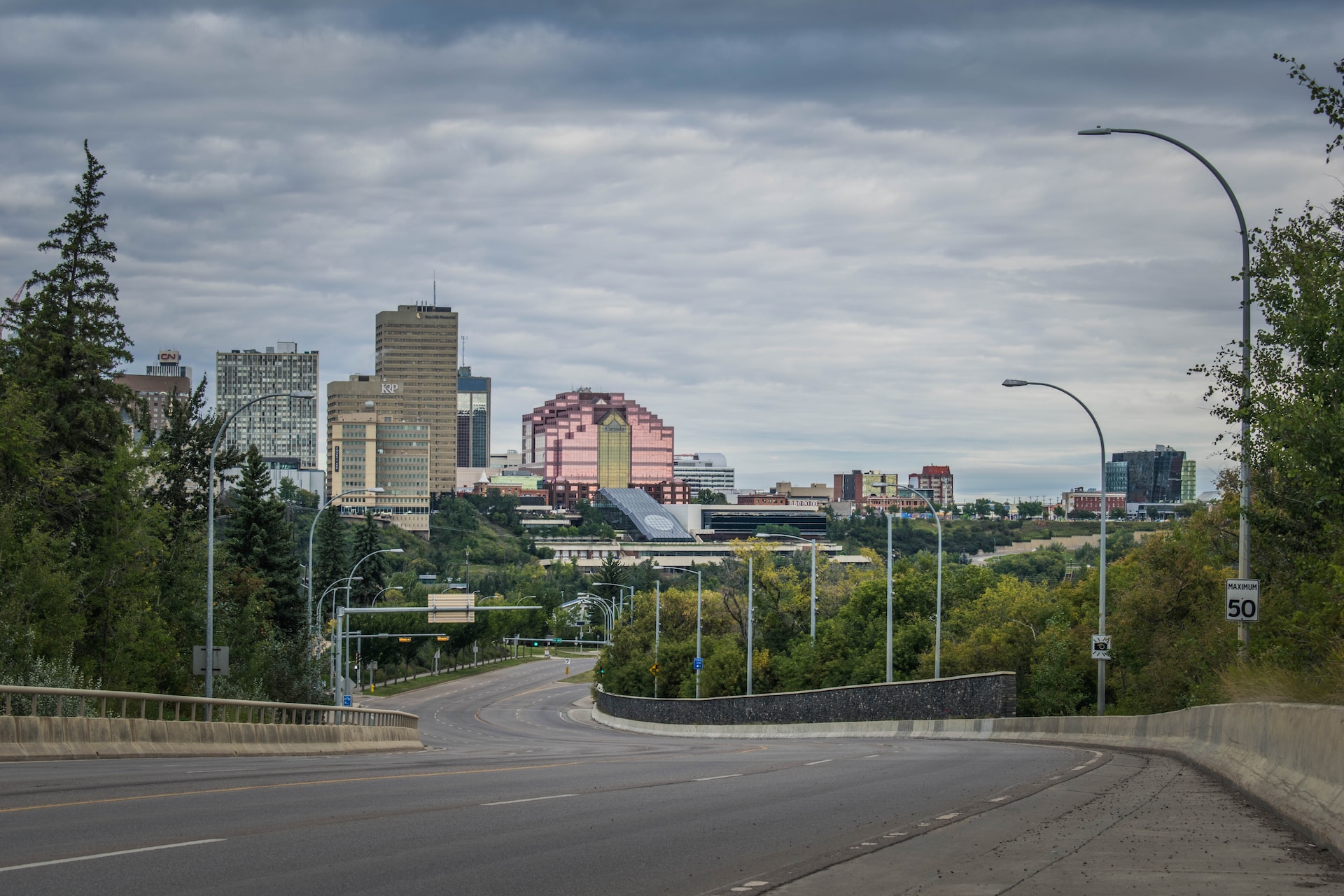 Safest Neighbourhoods in Edmonton 2022 | Where Should You Live? | Justo